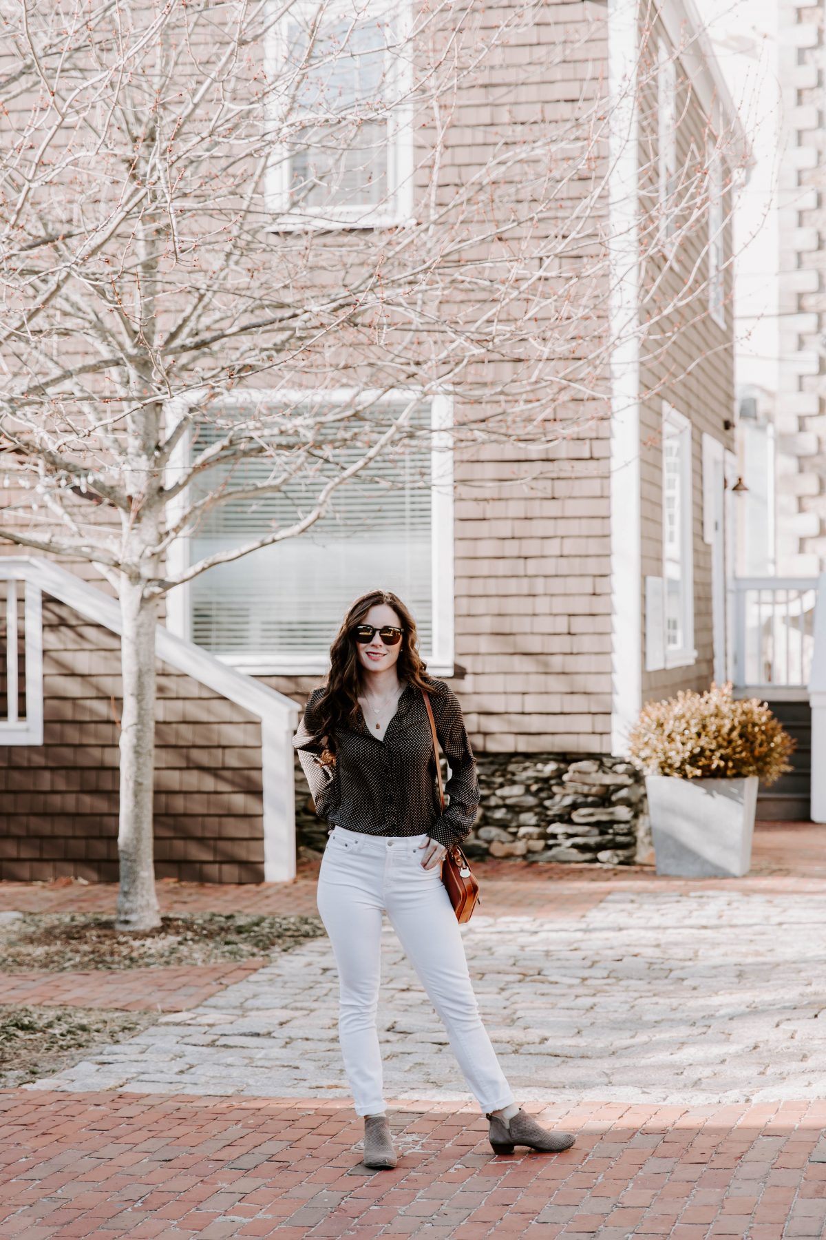 Three Ways to Style a Sweater Blazer - Caitlin Houston