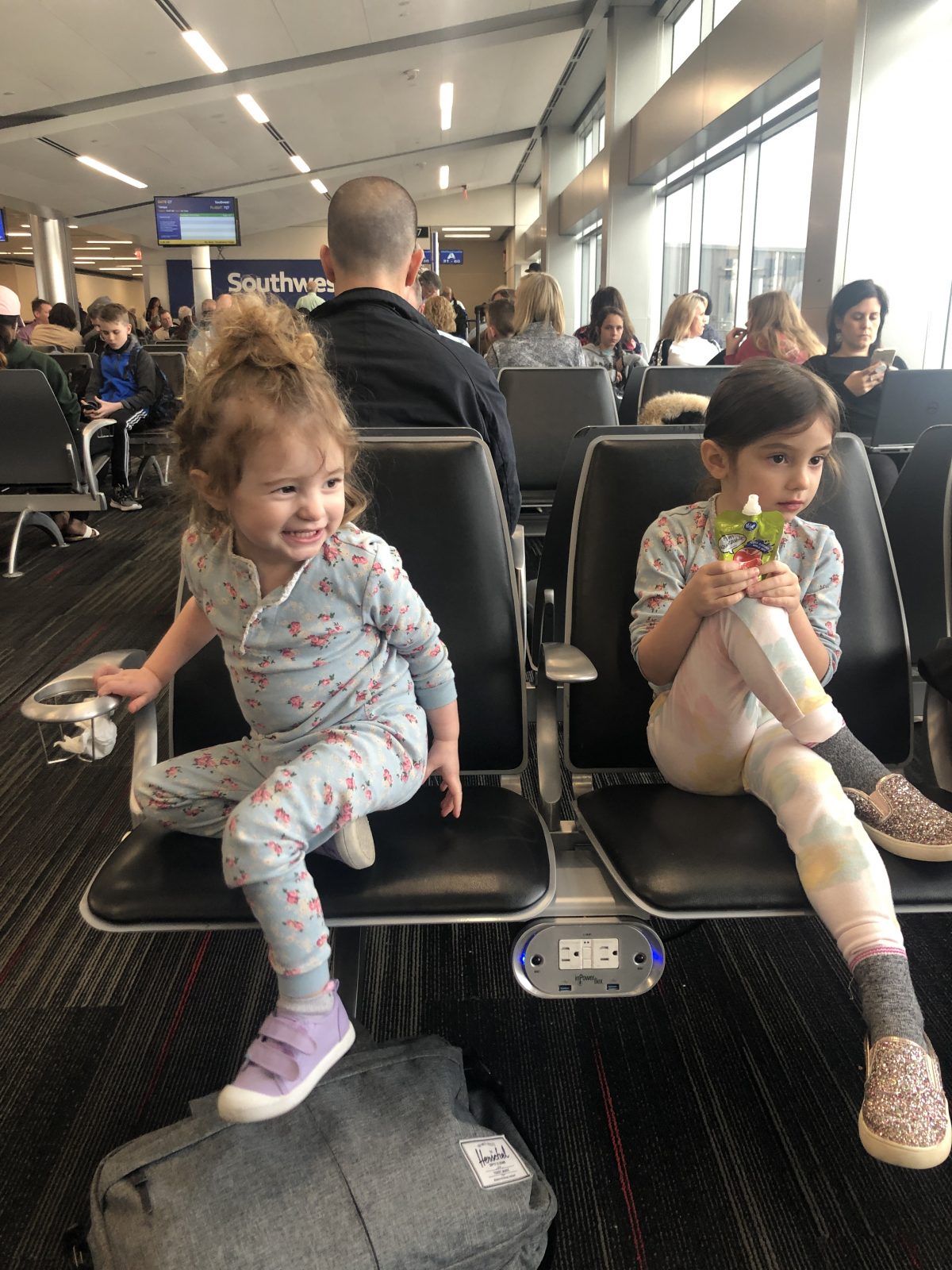 Easy Tips for Flying Alone with Toddlers - Caitlin Houston