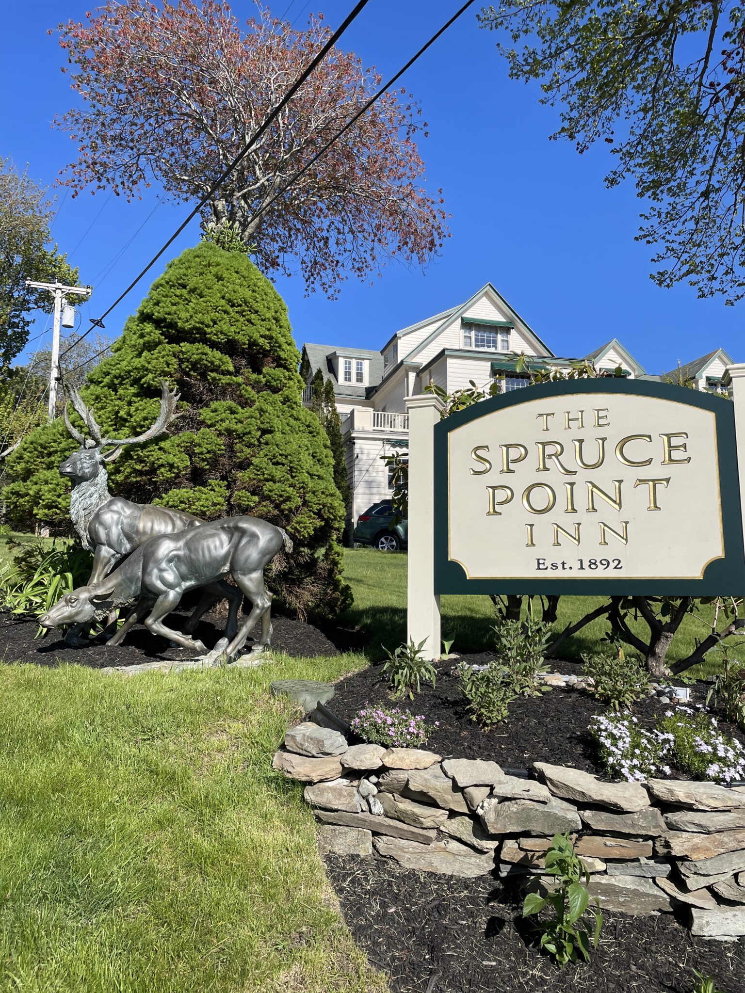 Spruce Point Inn Resort & Spa // Part Two - Caitlin Houston