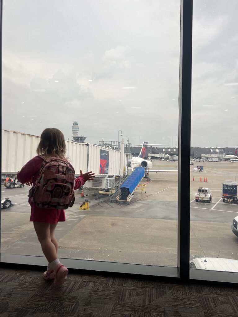 Easy Tips for Flying Alone with Toddlers - Caitlin Houston
