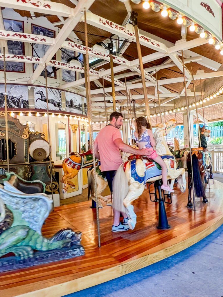 Our Family Trip to Lake Compounce Amusement Park
