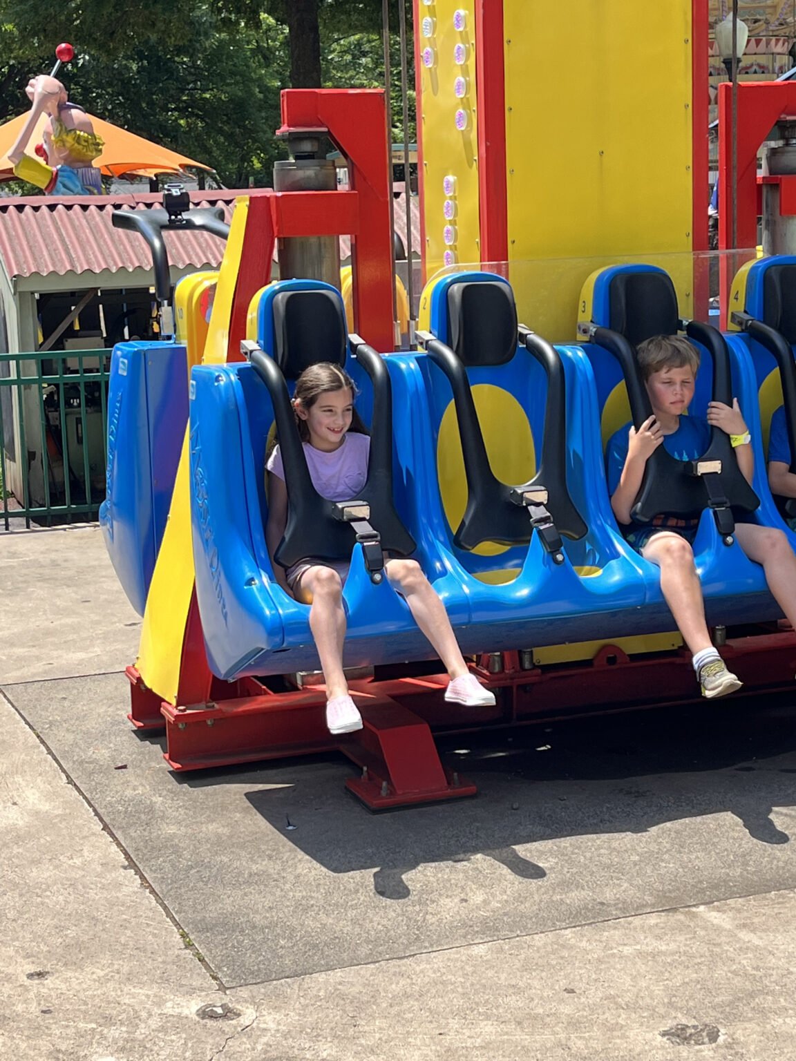 Our Family Trip to Lake Compounce Amusement Park