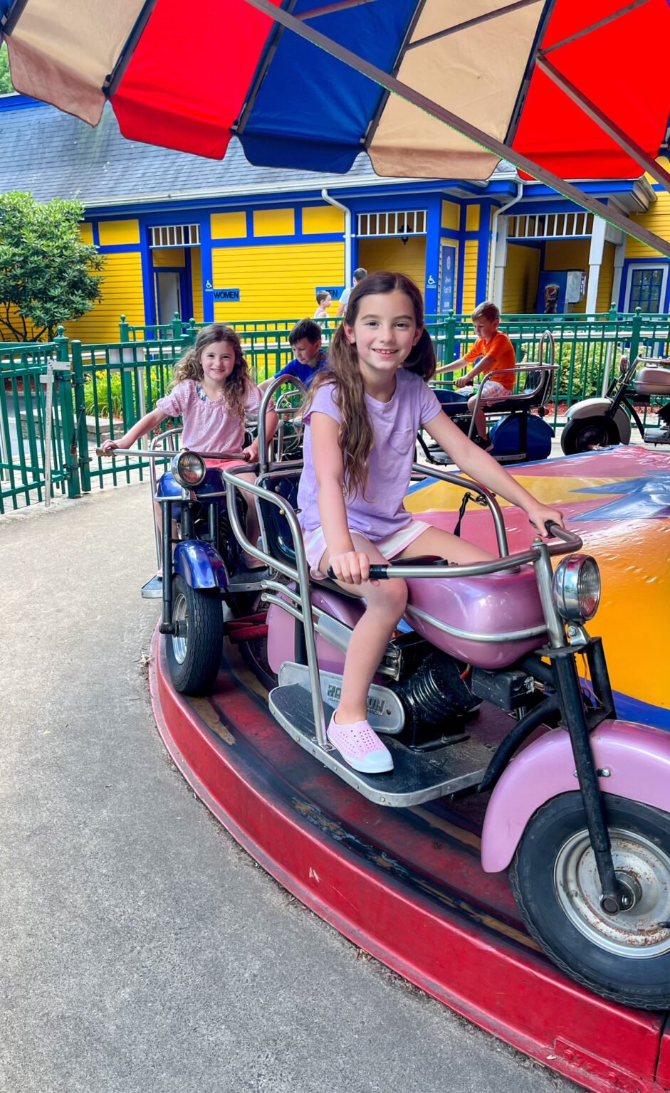Our Family Trip to Lake Compounce Amusement Park