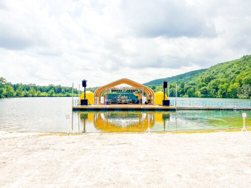 A New England Family Summer Tradition: Lake Compounce - Caitlin Houston